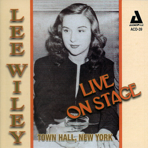 LIVE ON STAGE TOWN HALL NEW YORK – ArkivMusic